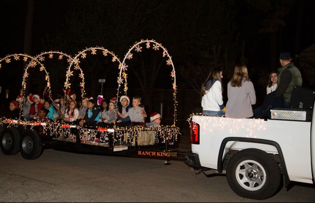 City of Bunker Hill's Twinkle Light Parade | The Buzz Magazines